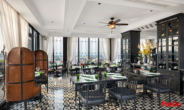 Cloud Nine Restaurant Hanoi | 27 P. Hàng Bè: View Đẹp, Ẩm Thực Phố Cổ ...