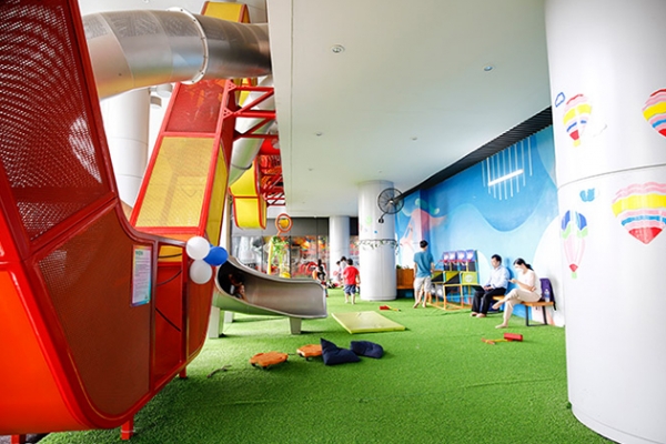 YaYa Kids Club Estella Place: Không Gian Vui Chơi Sáng Tạo Hàng Đầu Tại ...